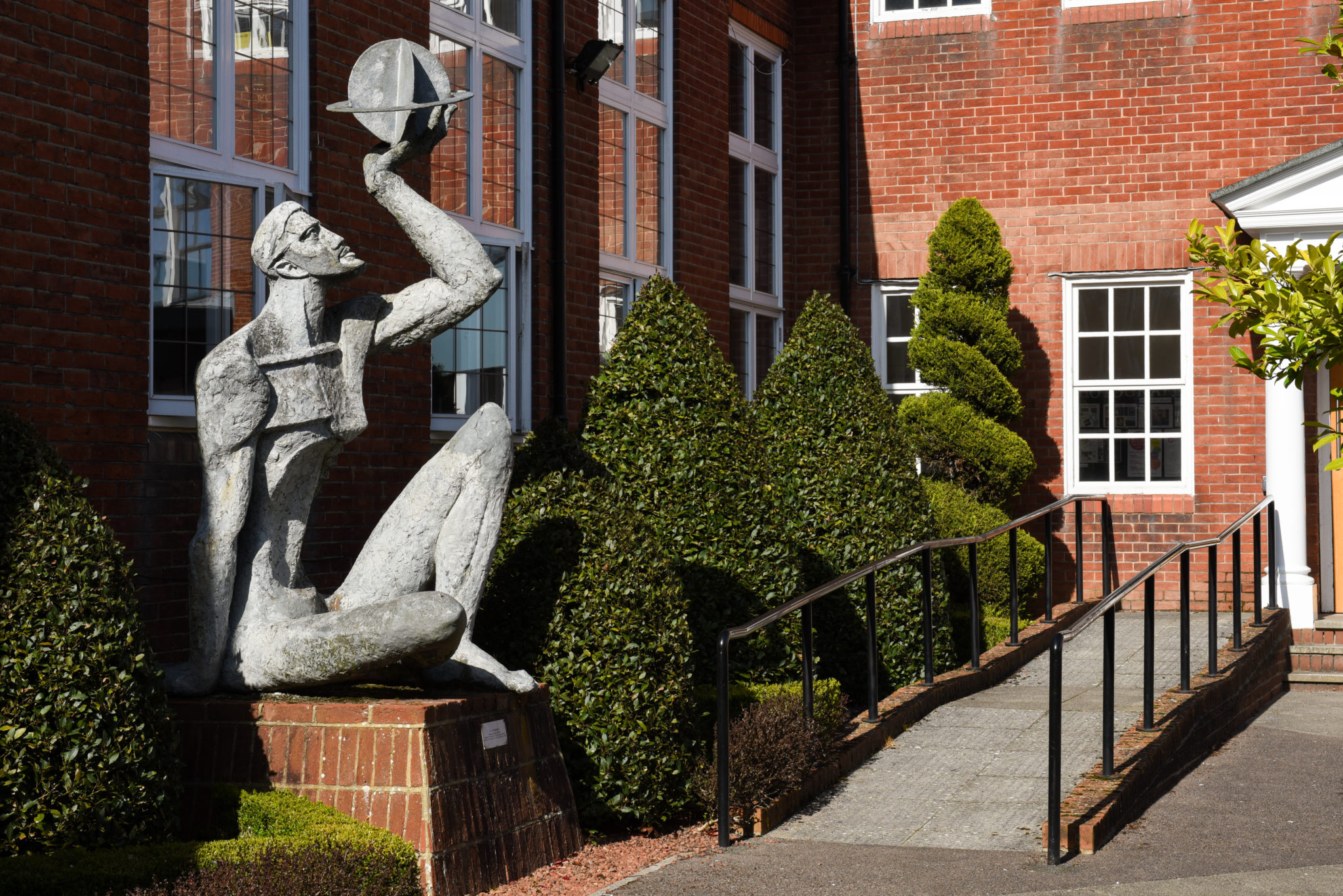 International - Collyer's